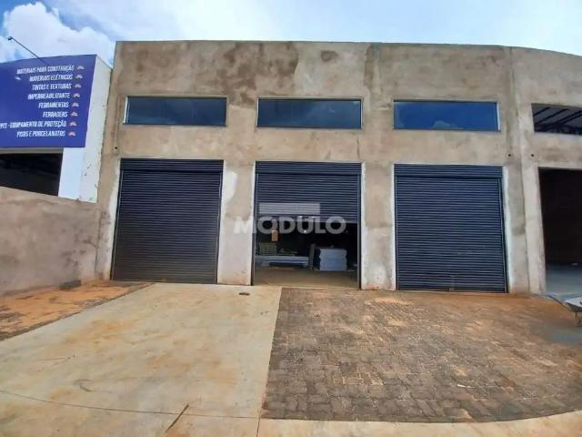 Galpão / Depósito para Locação em Uberlândia/MG Novo Mundo