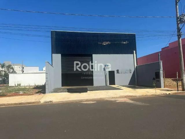 Galpão / Depósito para Locação em Uberlândia/MG Novo Mundo