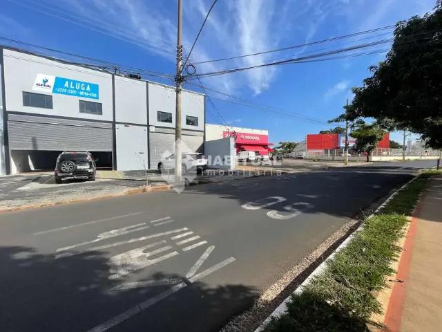 Galpão / Depósito para Locação em Uberlândia/MG Alto Umuarama