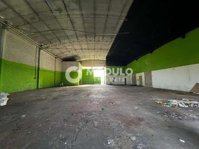 Galpão / Depósito para Locação em Uberlândia/MG Custódio Pereira