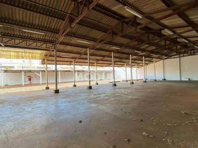 Galpão / Depósito para Locação em Uberlândia/MG Custódio Pereira