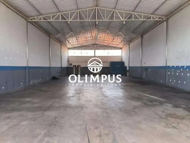 Galpão / Depósito para Locação em Uberlândia/MG Centro