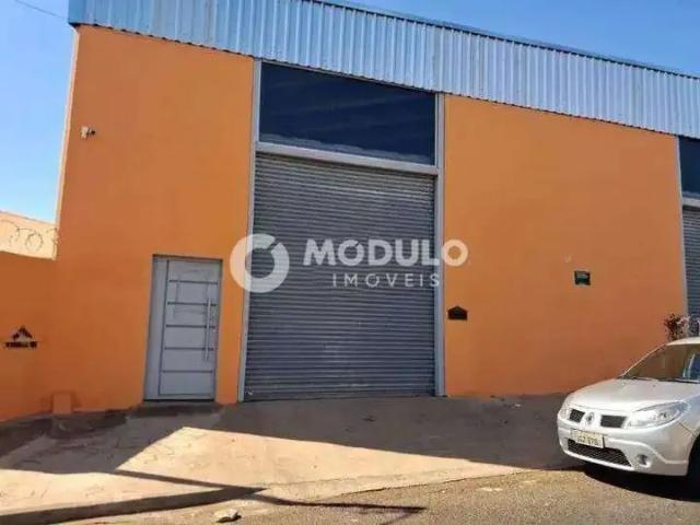 Galpão / Depósito para Locação em Uberlândia/MG Granada