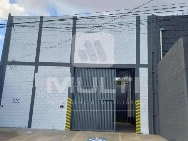 Galpão / Depósito para Locação em Uberlândia/MG Jardim Patrícia 1 Quartos