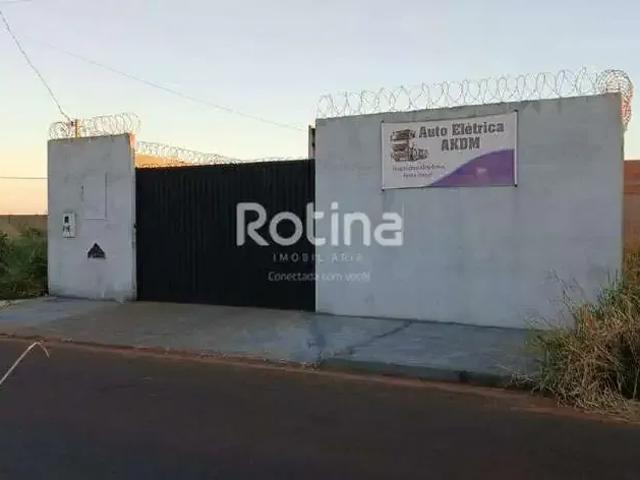 Galpão / Depósito para Locação em Uberlândia/MG Luizote de Freitas