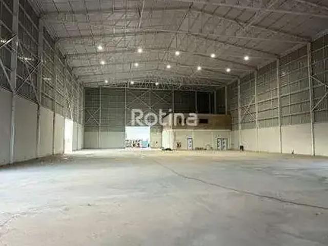 Galpão / Depósito para Locação em Uberlândia/MG Loteamento Élisson Prieto
