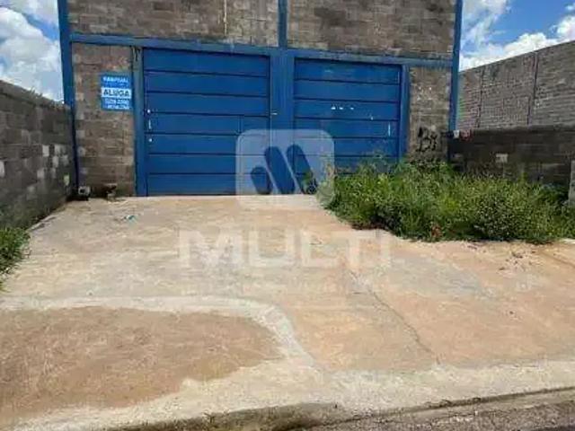 Galpão / Depósito para Locação em Uberlândia/MG Residencial Pequis 1 Quartos