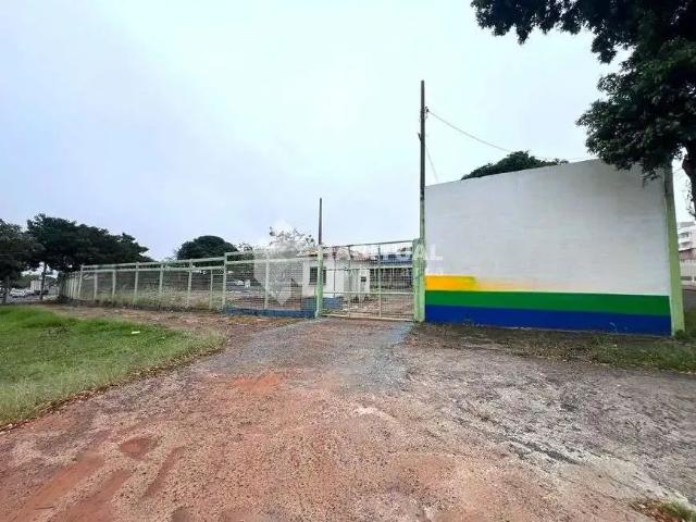 Galpão / Depósito para Locação em Uberlândia/MG Santa Mônica