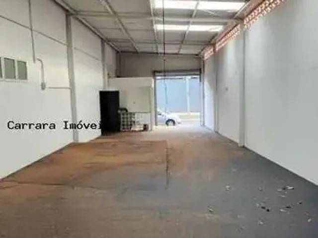 Galpão / Depósito para Locação em Uberlândia/MG Santa Mônica