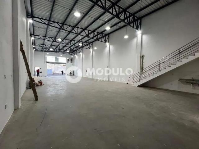 Galpão / Depósito para Locação em Uberlândia/MG Santa Mônica