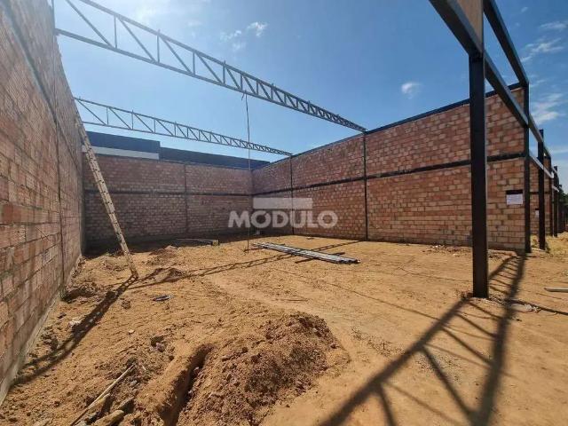 Galpão / Depósito para Locação em Uberlândia/MG Shopping Park