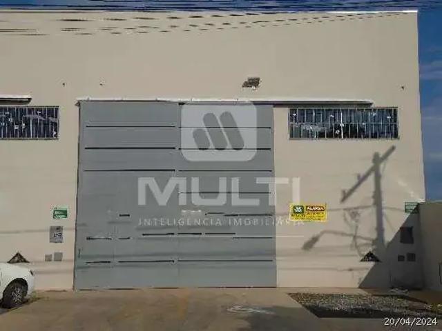 Galpão / Depósito para Locação em Uberlândia/MG Tibery 1 Quartos
