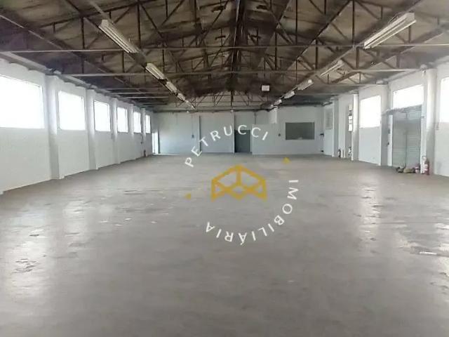 Galpão / Depósito para Locação em Valinhos/SP Macuco