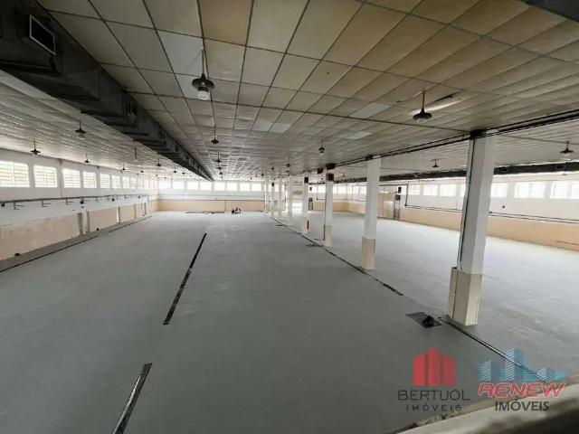 Galpão / Depósito para Locação em Valinhos/SP Macuco