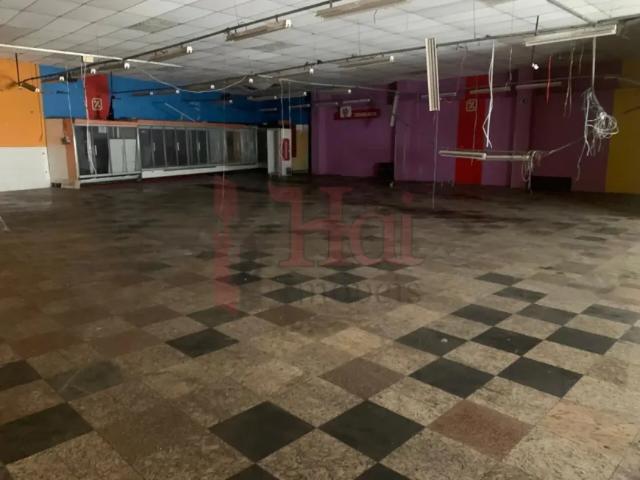 Galpão + Estacionamento + Prédio á venda 1500m² Casa Verde
