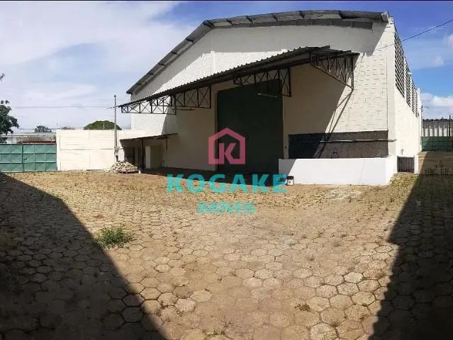 Galpão em Chácaras Reunidas, São José dos Campos/SP de 739m² à venda por R$ 3.449.000,00