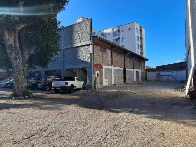 Galpão em Estreito, Florianópolis/SC de 677m² à venda por R$ 7.999.900,00