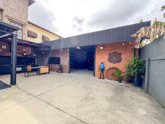 Galpão em Itaipu, Niterói/RJ de 300m² à venda por R$ 789.000,00