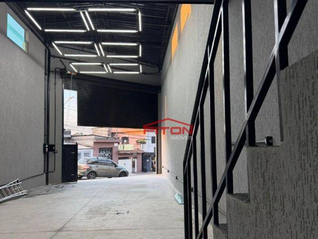 Galpão em Itaquera, São Paulo/SP de 120m² para locação R$ 5.500,00/mes