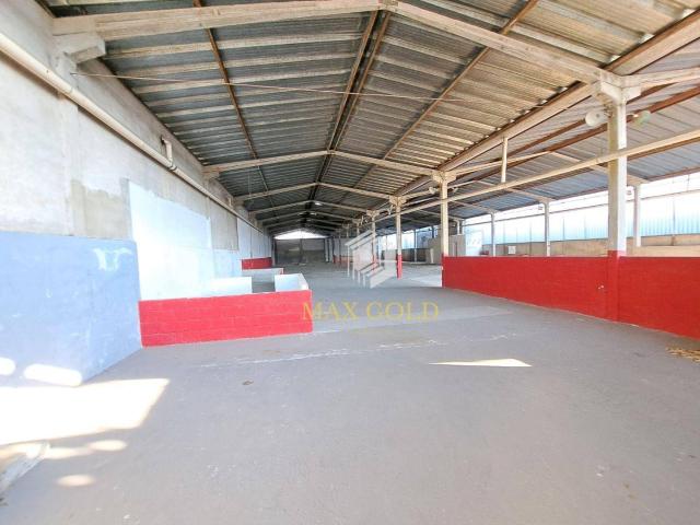 Galpão em Jardim Bela Vista, Taubaté/SP de 1000m² à venda por R$ 1.100.000,00 ou para locação R$ 5.000,00/mes