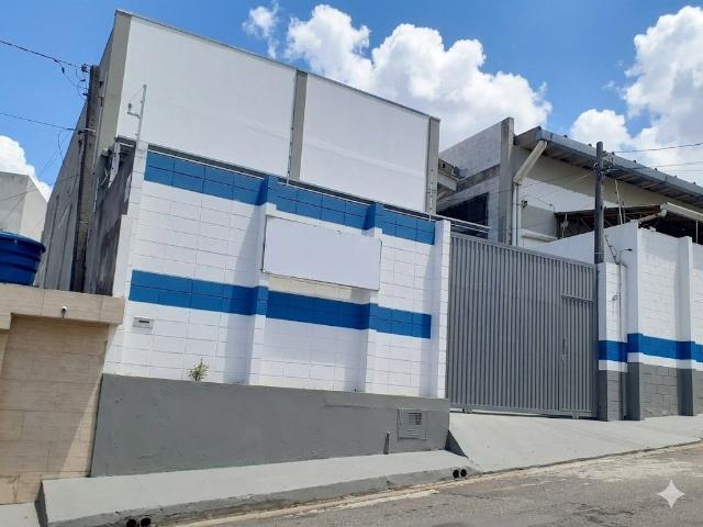 Galpão em Jardim Central, Cotia/SP de 172m² à venda por R$ 1.119.900,00 ou para locação R$ 6.500,00/mes