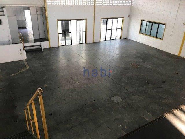 Galpão em Jardim das Estrelas, Sorocaba/SP de 381m² para locação R$ 8.000,00/mes