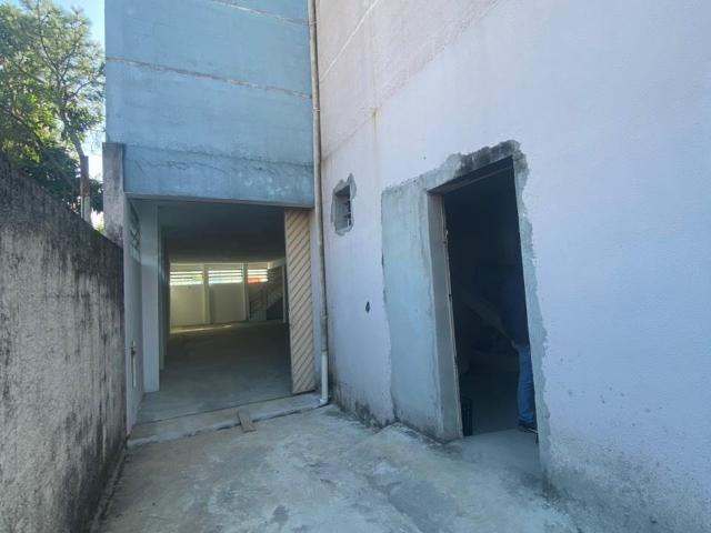 Galpão em Jardim Esperança, Jacareí/SP de 0m² para locação R$ 3.000,00/mes