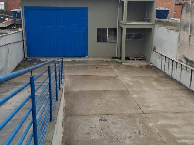 Galpão em Jardim Quarto Centenário, Mauá/SP de 150m² para locação R$ 5.000,00/mes