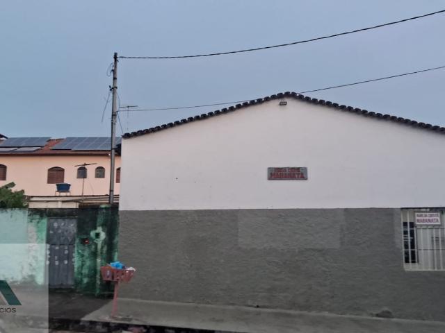 Galpão em Novo Riacho, Contagem/MG de 200m² à venda por R$ 699.000,00