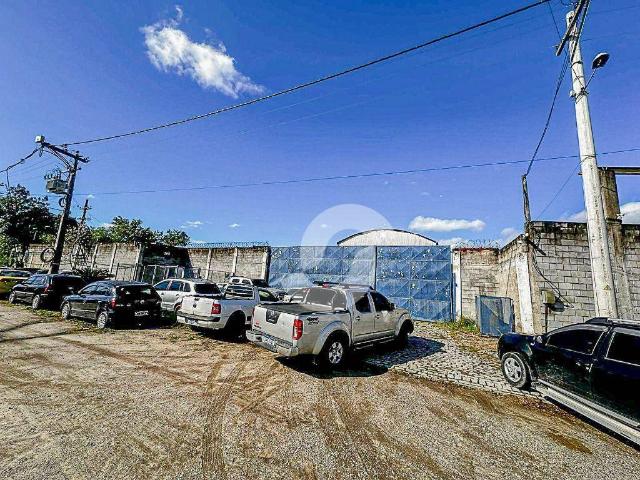 Galpão em Santa Luzia, São Gonçalo/RJ de 1748m² à venda por R$ 1.249.900,00