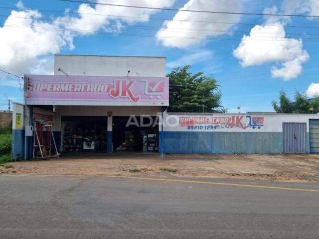 Galpão em Senador Canedo Galpão / Depósito à Venda, 200.00 por R$ 750000.00 no setor Residencial Pra