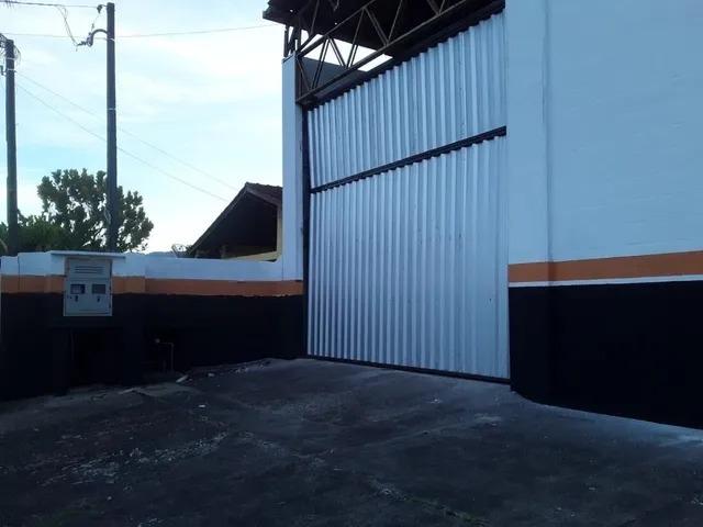 Galpão em Putim, São José dos Campos/SP de 700m² à venda por R$ 1.799.900,00 ou para locação R$ 11.060,00/mes