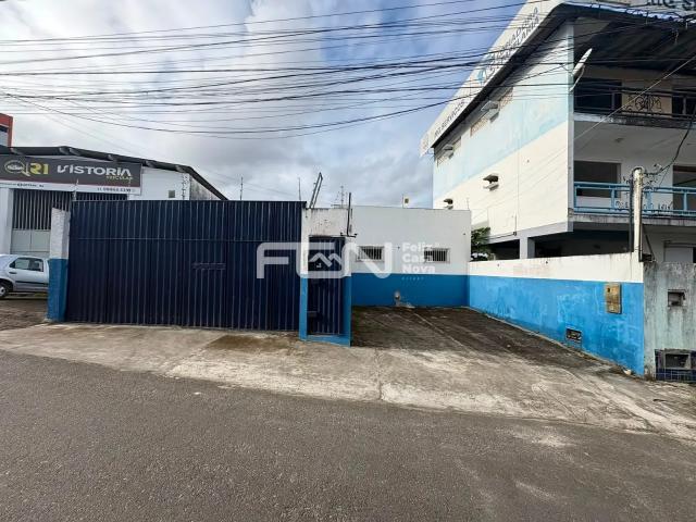 Galpão em Ponto Certo, Camaçari/BA de 300m² para locação R$ 6.000,00/mes