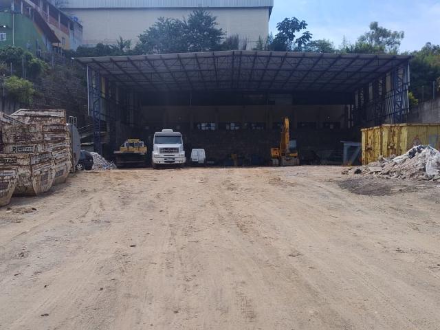 Galpão em Raposo Tavares, Osasco/SP de 900m² à venda por R$ 3.499.000,00