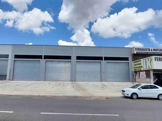 Galpão em Residencial Kátia, Goiânia/GO de 600m² para locação R$ 12.000,00/mes