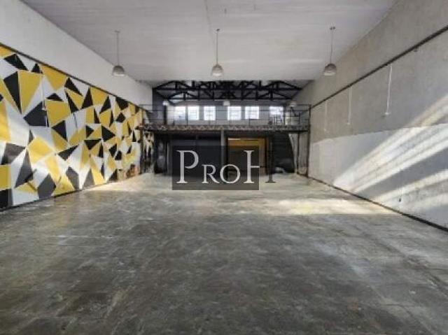 Galpão em Utinga, Santo André/SP de 300m² à venda por R$ 1.899.900,00