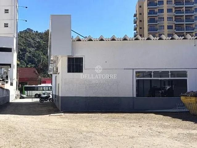 Galpão em Várzea, Teresópolis/RJ de 84m² para locação R$ 8.000,00/mes