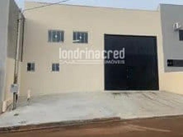 Galpão em Vila Triângulo, Arapongas/PR de 260m² à venda por R$ 749.900,00
