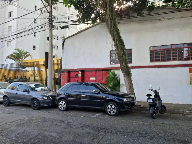 Galpão em Vila Adyana, São José dos Campos/SP de 157m² à venda por R$ 1.499.000,00 ou para locação R$ 8.000,00/mes