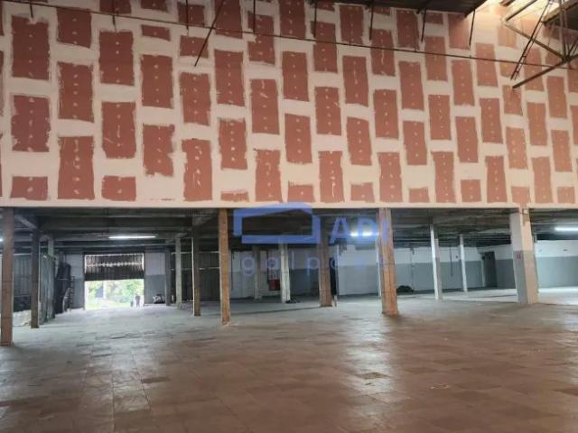 Galpão Industrial 5.867 m² – Pé Direito 11 m – Alphaville – Barueri
