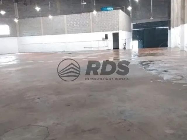 Galpão industrial com renda!