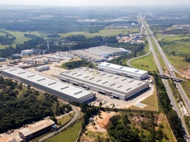 Galpão industrial em condomínio para locação no Éden, Sorocaba SP: 42 vagas de garagem e 3.520,77 m²