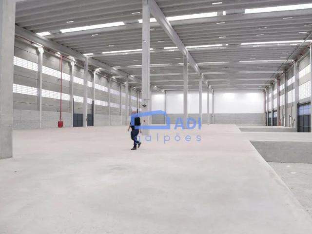 Galpão Industrial Logístico para Locação 2.400 m² Rod. Castello Branco Osasco SP