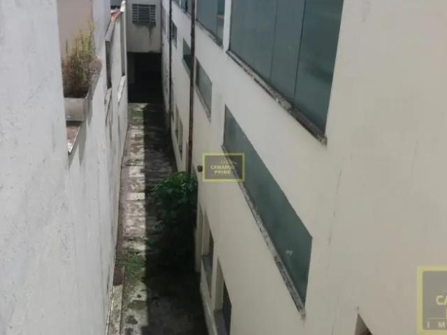 Galpão Industrial/Comercial Completo com 1.226 m² e Localização Premium