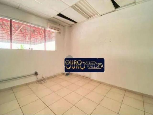 Galpão locação C/ 2.572m² + pateo de 2.000 M²