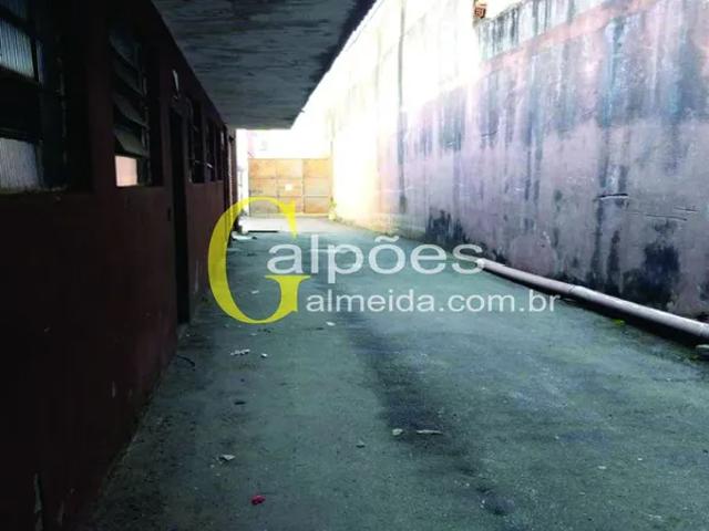 Galpão locação 980m² São Paulo