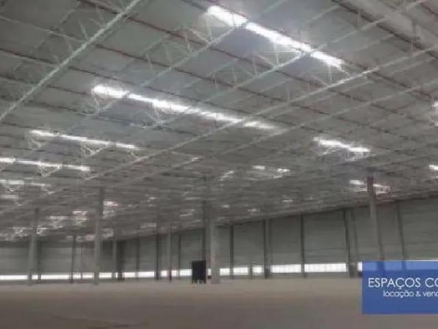 Galpão logístico e/ou industrial para alugar, 8735m² por R$ 428.032/mês Tamboré Barueri/SP
