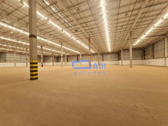 Galpão Logístico Locação 4.067 m² Tamboré Alphaville/Barueri SP