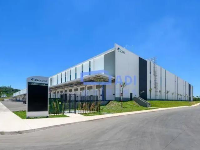Galpão Logístico Locação 25.000 m² Rod. Anhanguera – Cajamar/SP