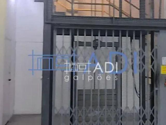 Galpão 23086 m² 36 docas Alphaville – Barueri SP